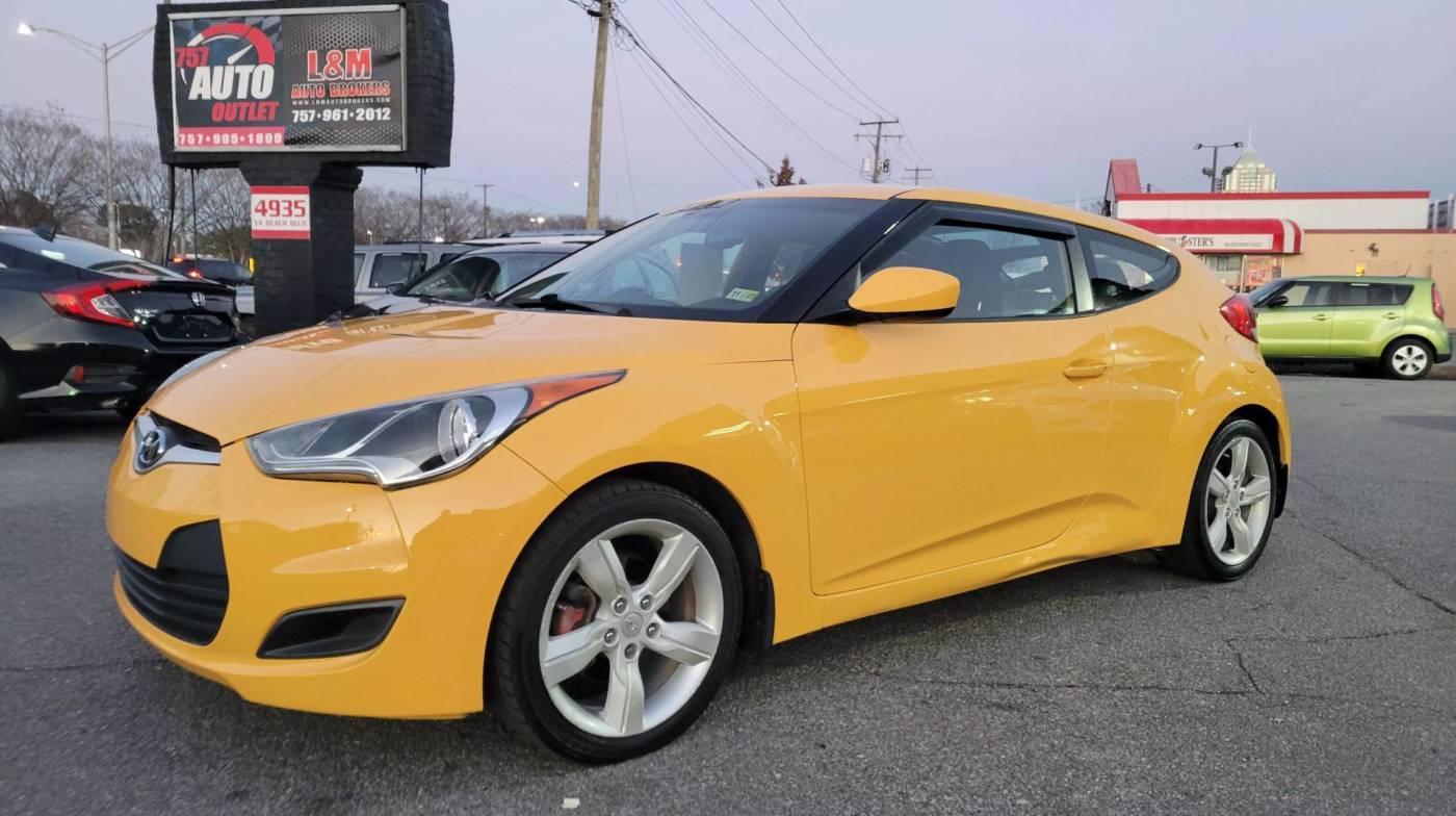 Yellow 2013 Hyundai Veloster for Sale - iSeeCars.com
