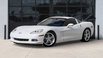 2009 corvette white