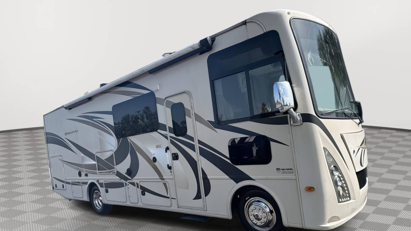 2016 Ford Super Duty F-53 Motorhome for Sale Near Me - iSeeCars.com