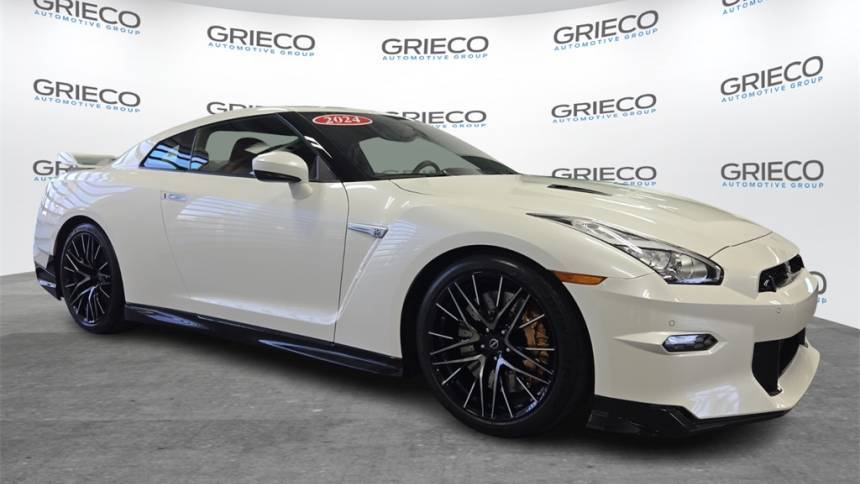 Used Nissan GT-R for Sale Near Me - iSeeCars.com